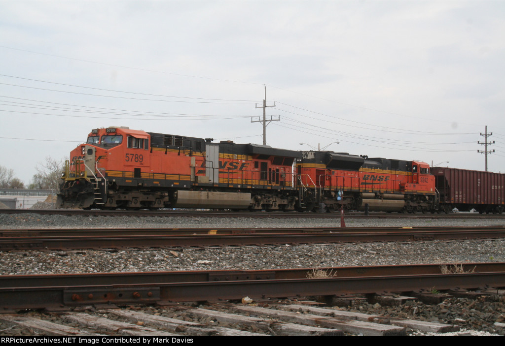 BNSF 5789